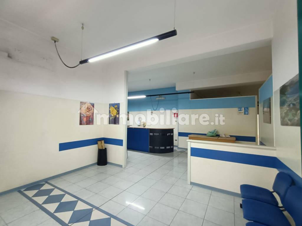 Locale commerciale via Roma 44, San Giorgio Ionico, Rif. 101059217 ...