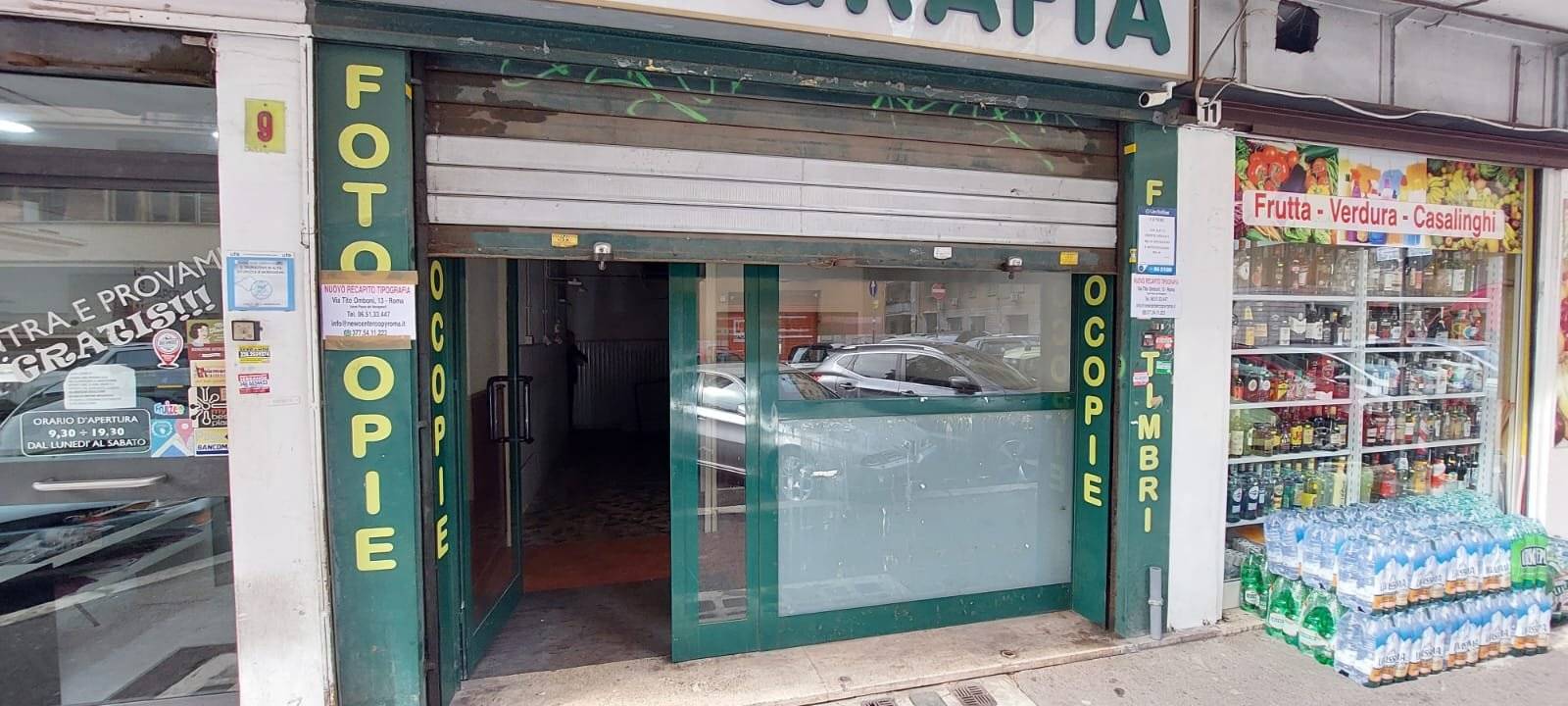 Locale commerciale in Vendita