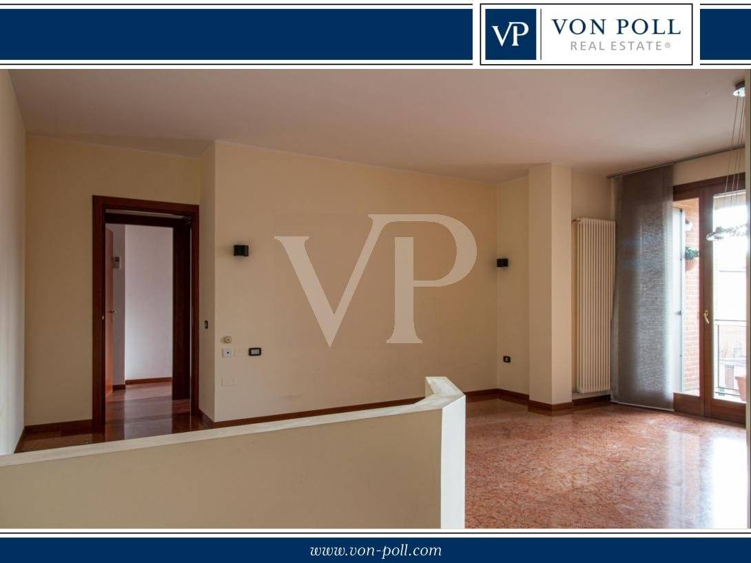 Quadrilocale viale Francesco Bassani 13, Centro, Thiene