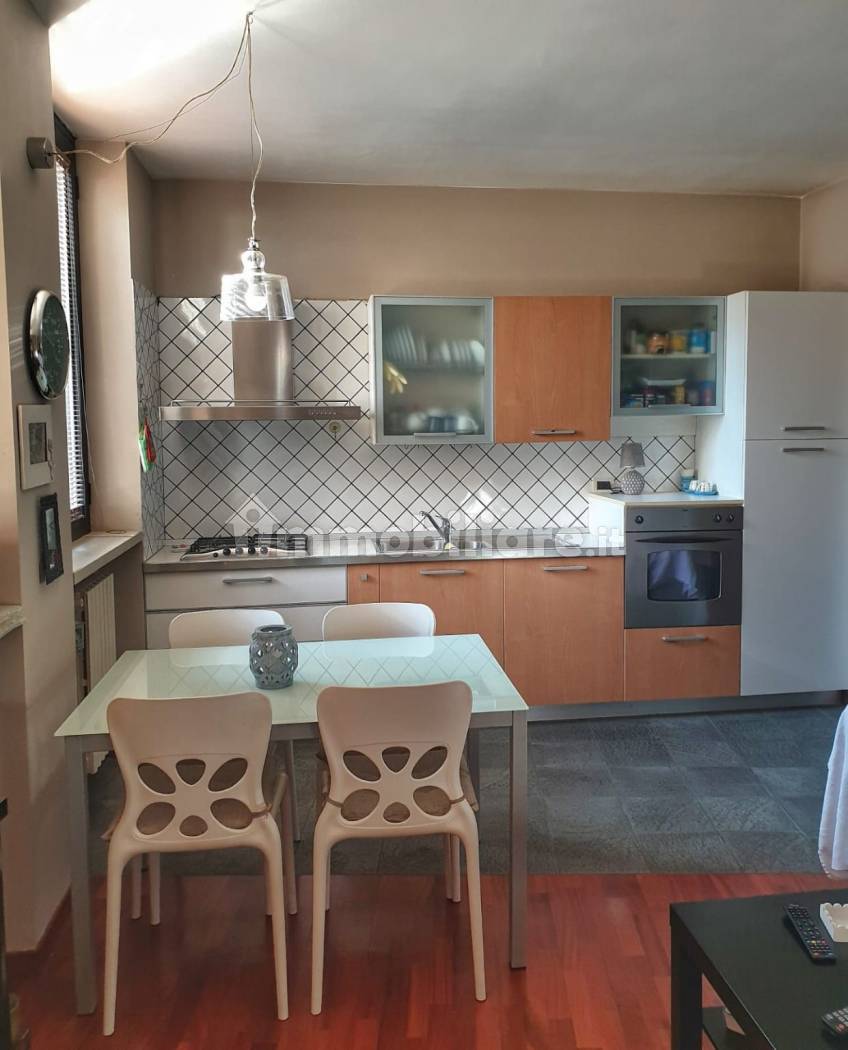 Bilocale piazza San Rocco 5, Borgo Rovereto - Piscina, Alessandria