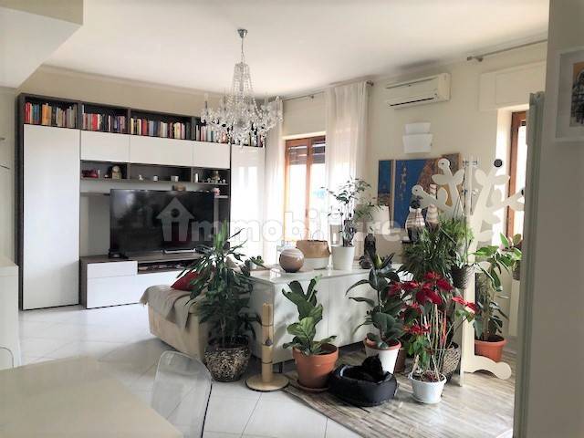 Appartamento via Ercole Nardi, Poggio Mirteto