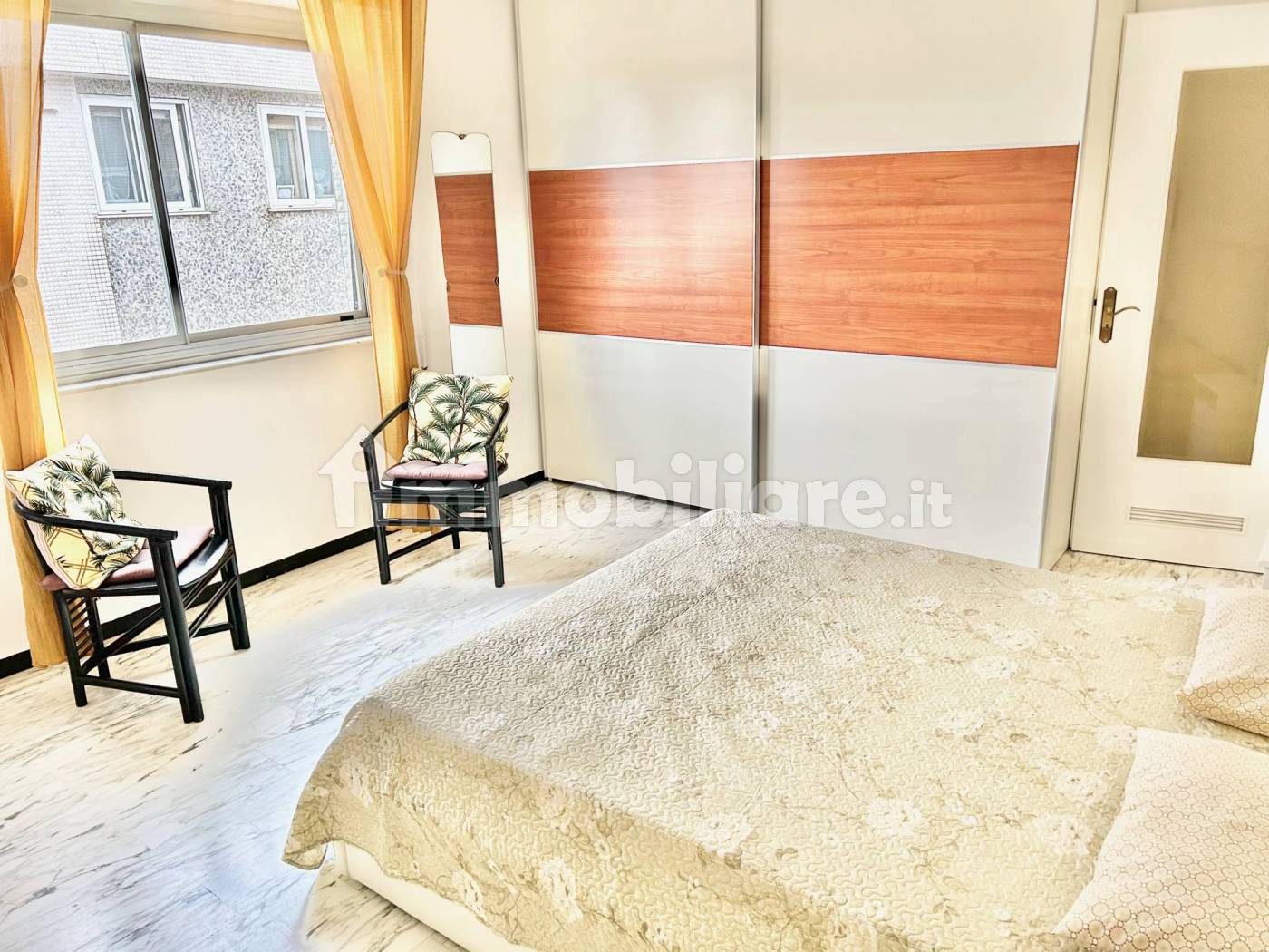 Quadrilocale viale Faraggiana, Albissola Marina