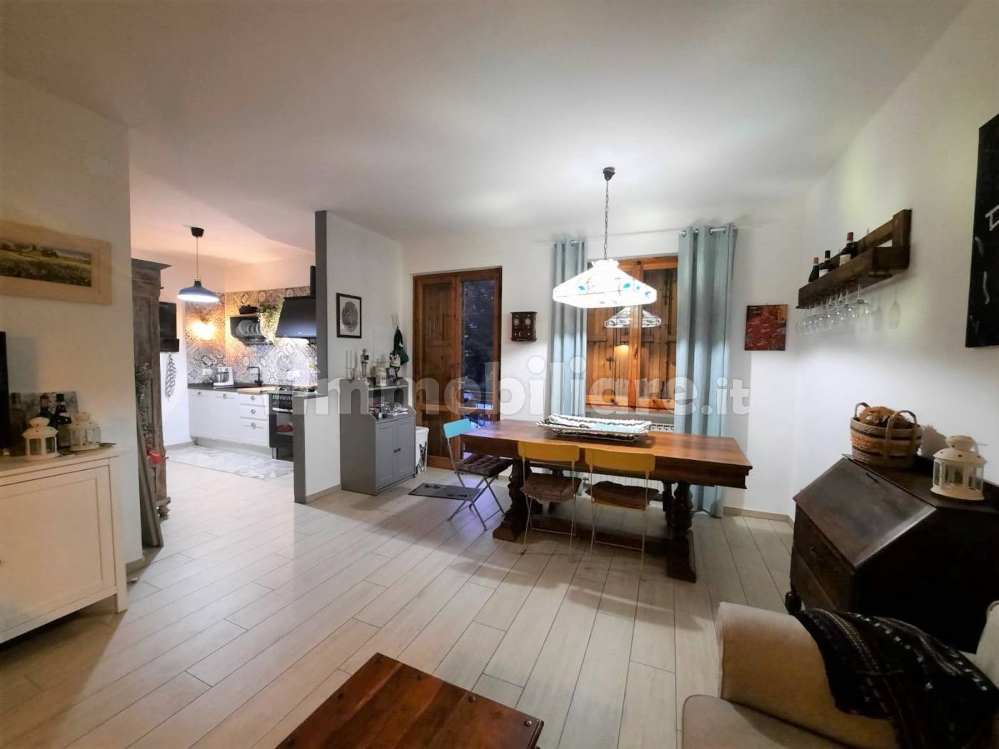 Quadrilocale via delle Azalee, Schignano, Vaiano