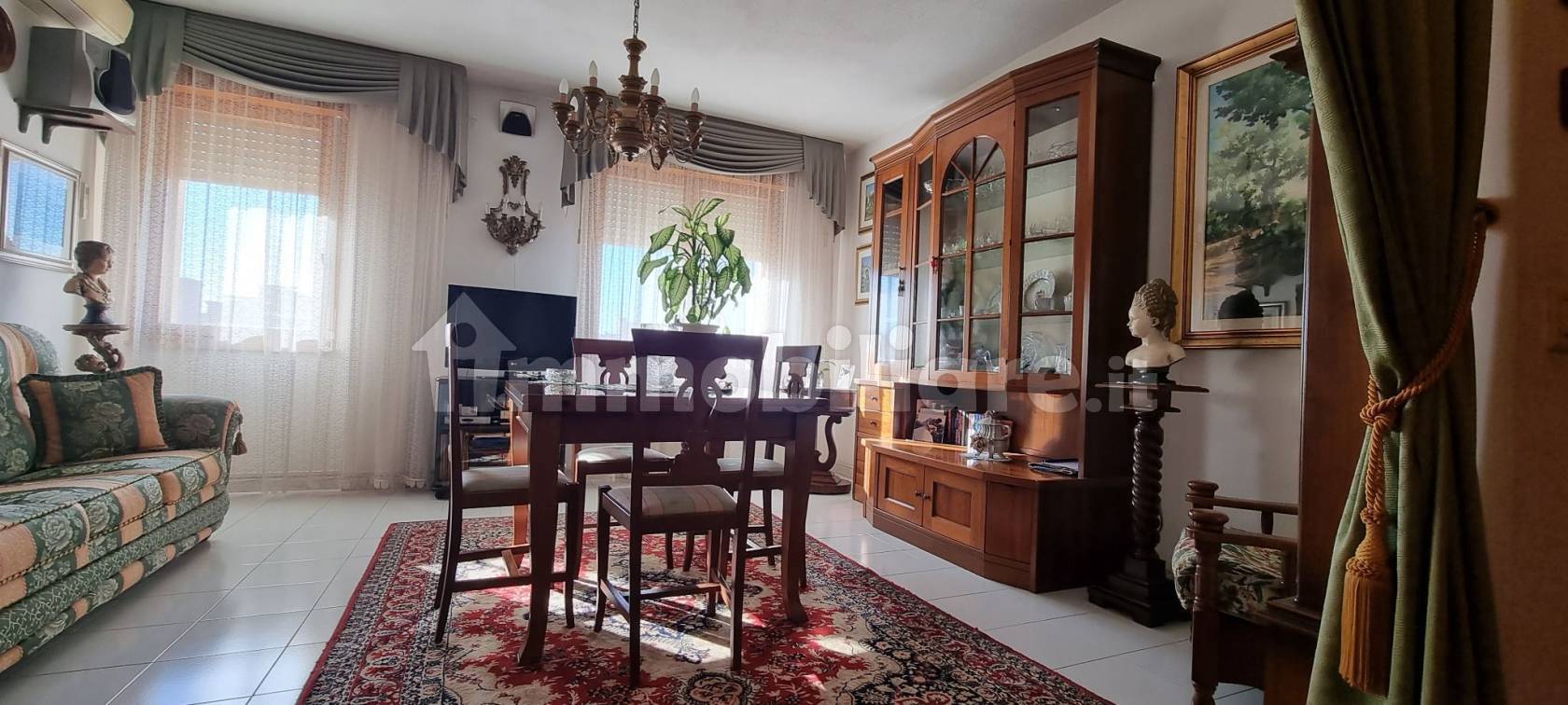 Trilocale via Germania, 25, Inghilterra - Zona 167, Aprilia