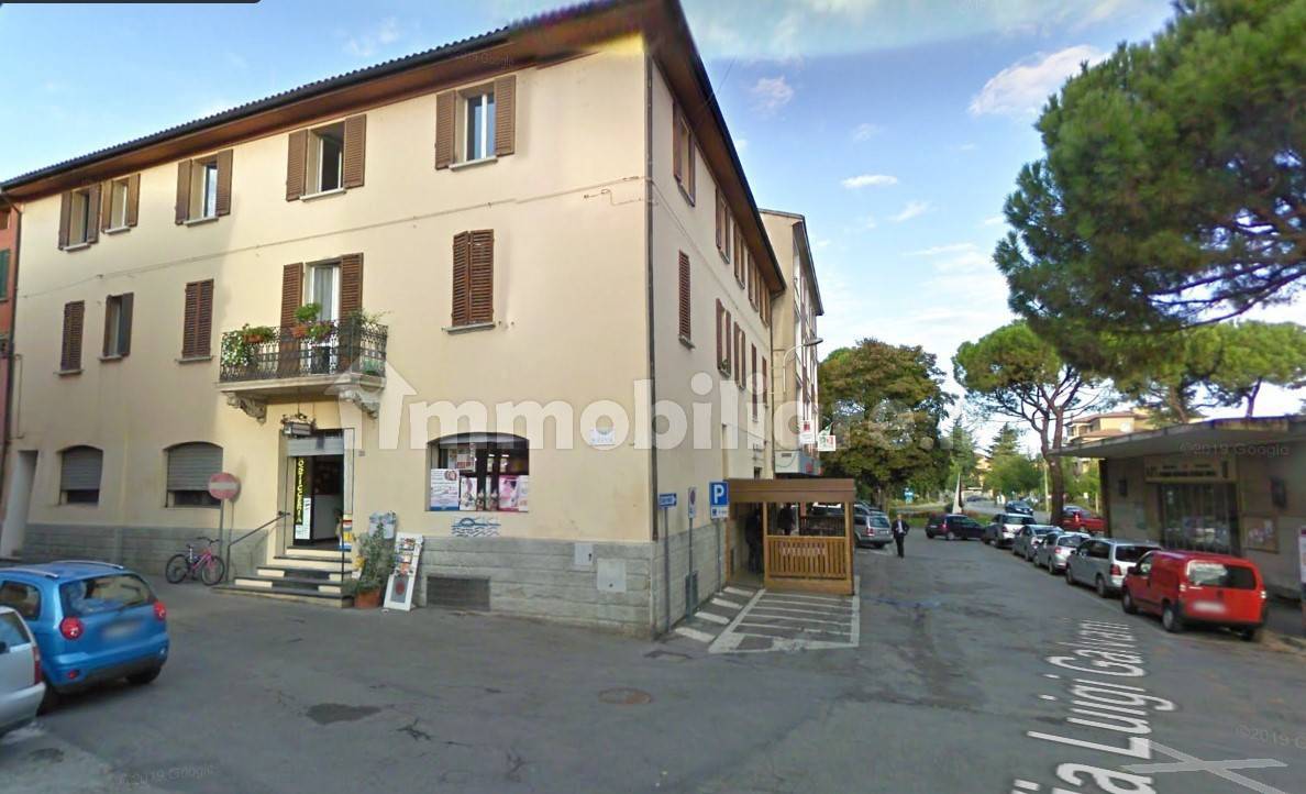 Locale commerciale in Vendita