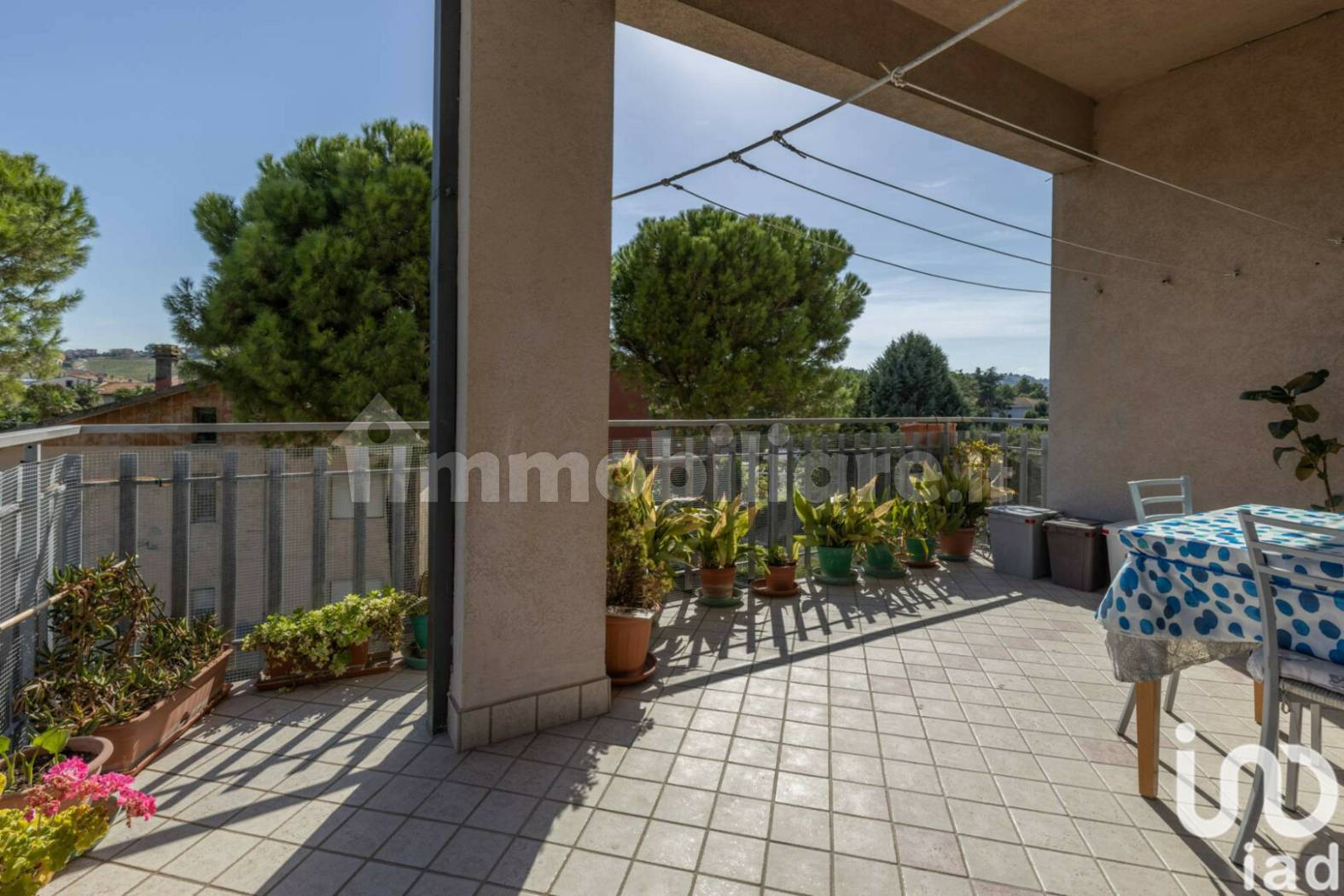 Appartamento via Camerano 61, Osimo