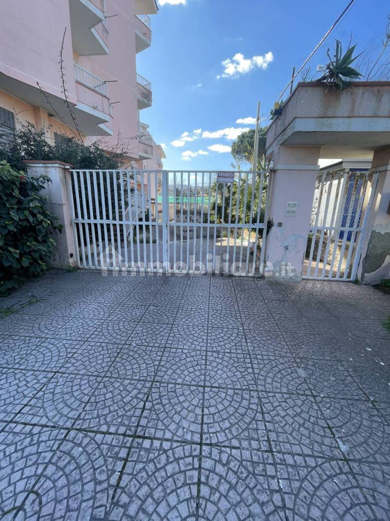 Garage - Box in Vendita