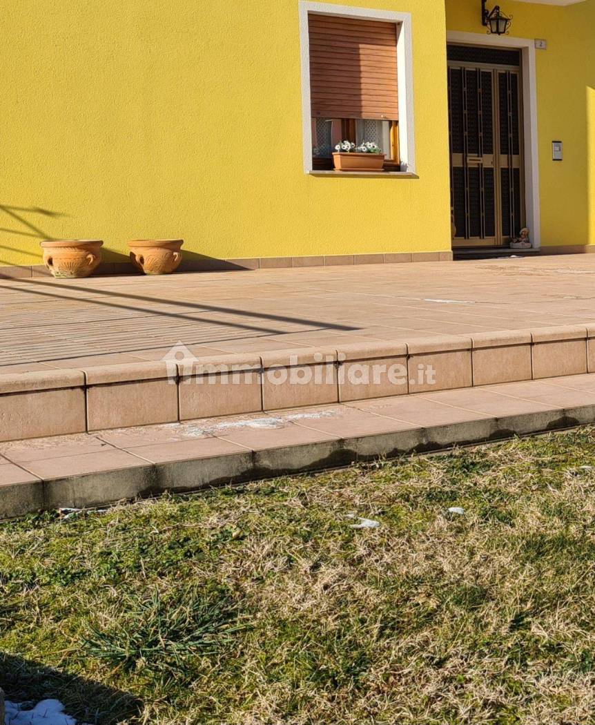 Appartamento via Fratelli Cervi 2, Centro, Piobbico