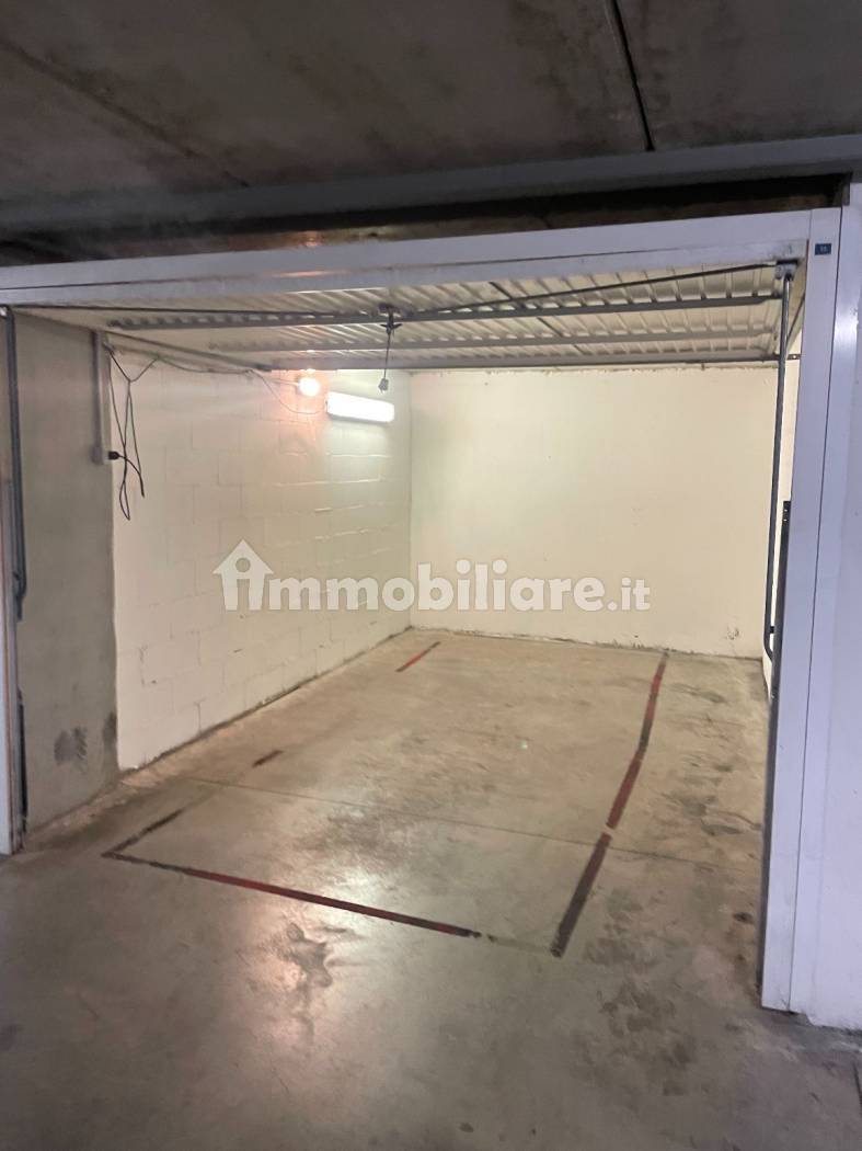 Garage - Box in Vendita