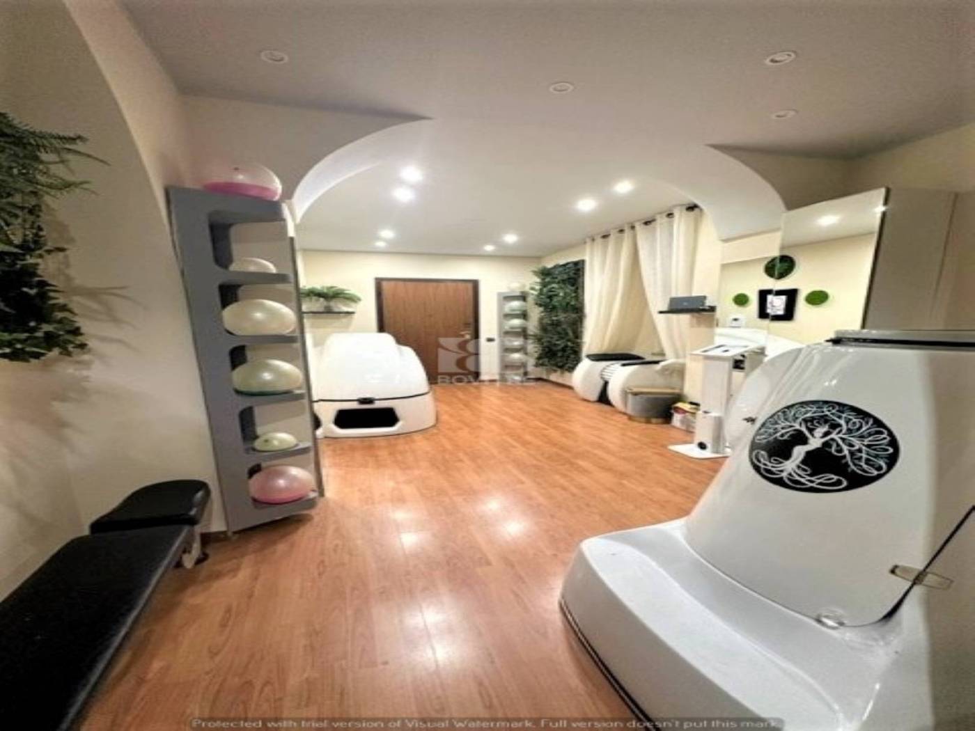 Attività commerciale in Vendita