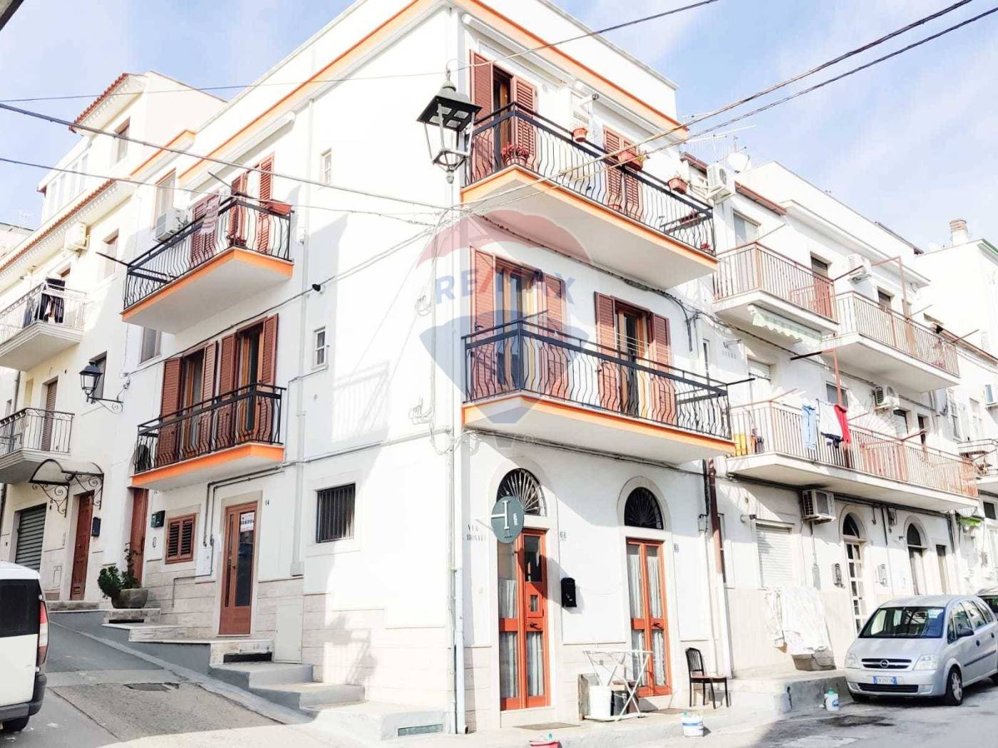 Quadrilocale buono stato, su più livelli, Mattinata