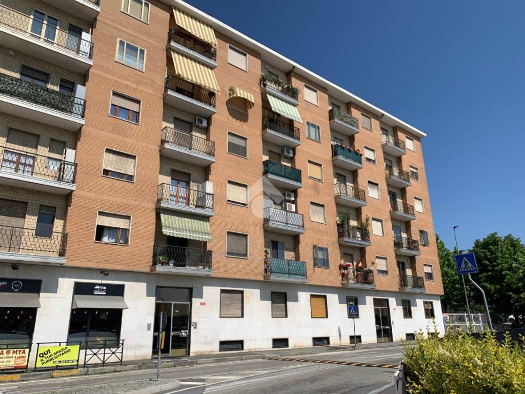 Vendita Appartamento Rivoli. Bilocale in corso IV novembre 80. Buono ...