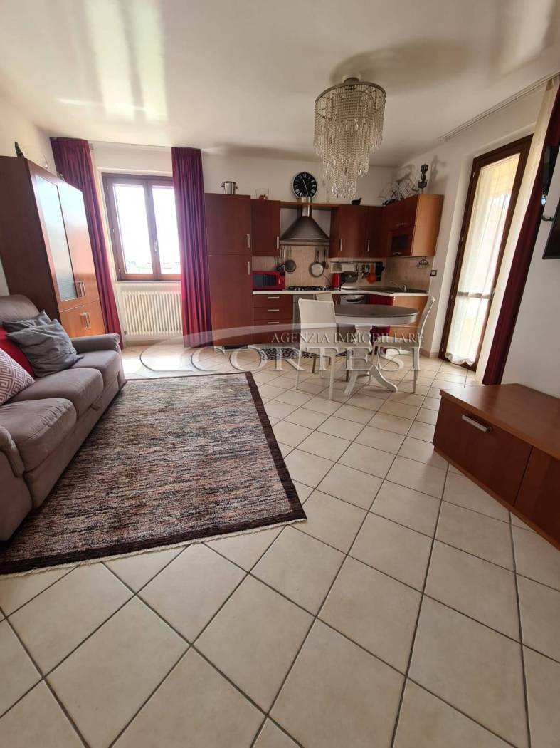 Bilocale ottimo stato, primo piano, Torrette - Ponte Sasso, Fano