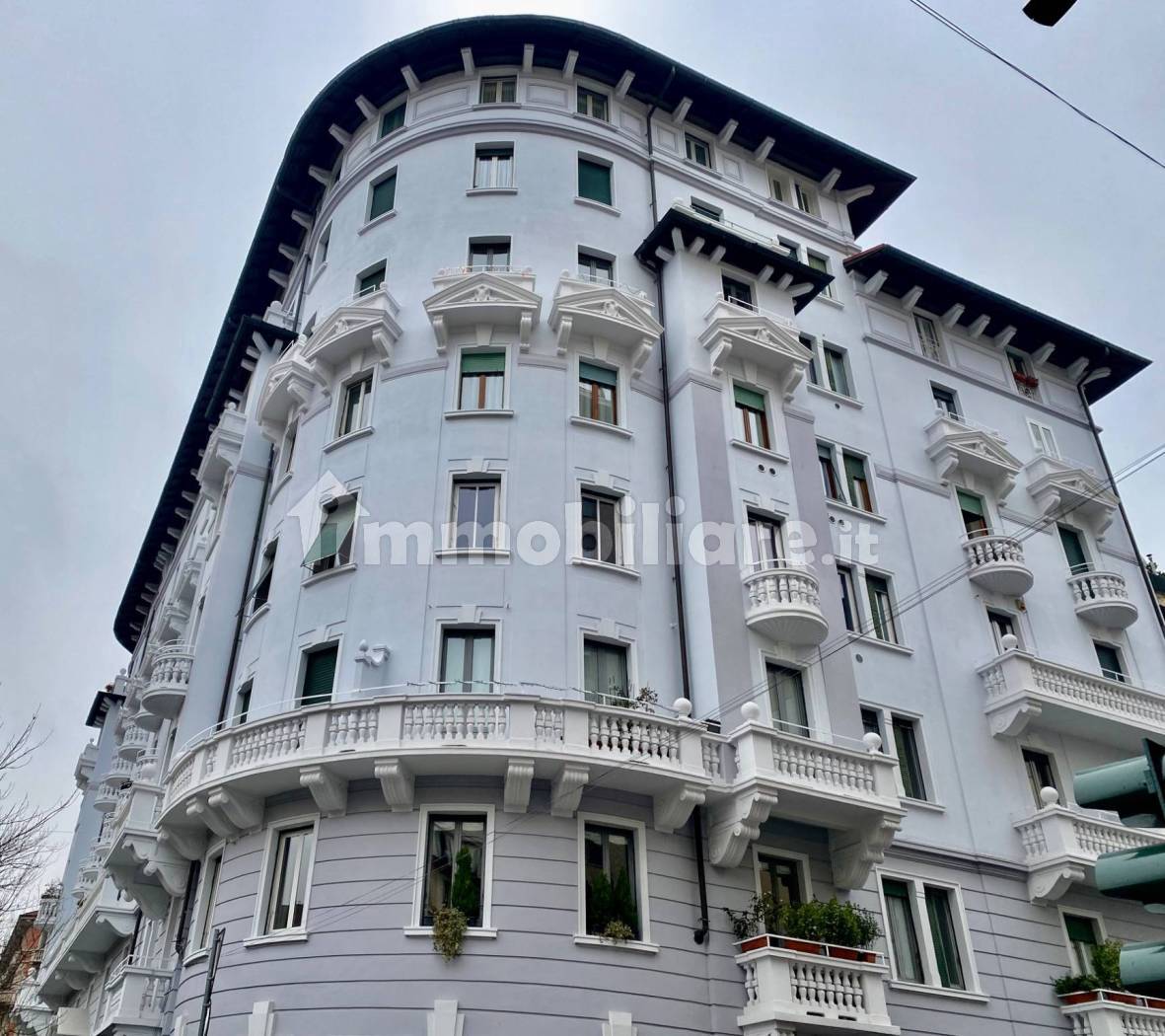 Quadrilocale via George Washington 98, Washington, Milano