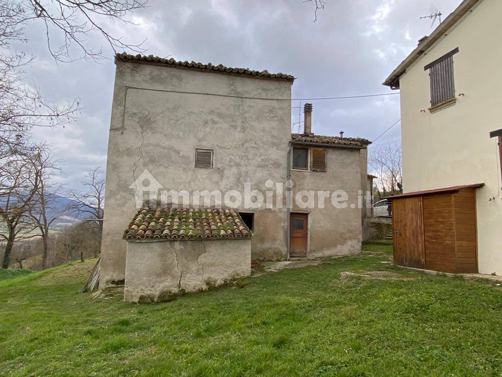 Appartamento da ristrutturare, Muraglione, Urbania