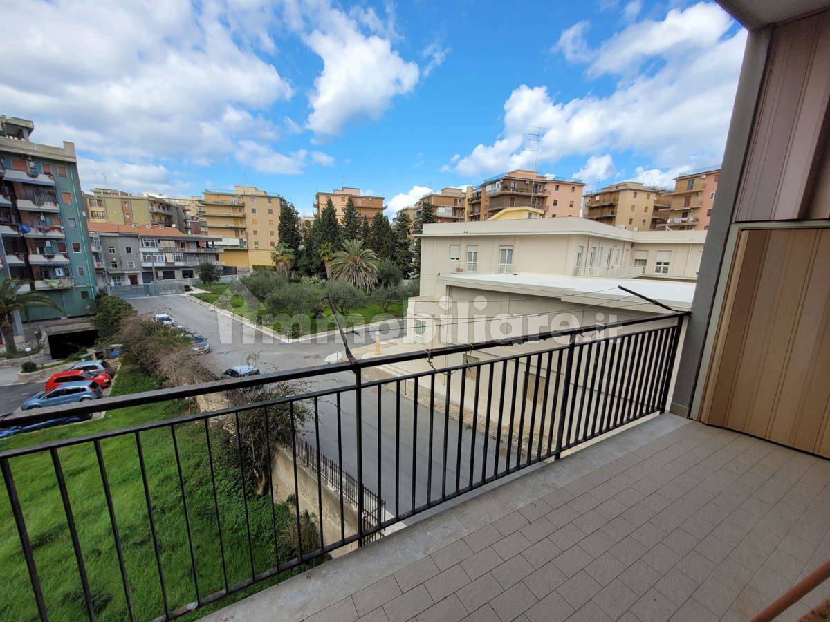 Quadrilocale via sebastiano olivieri 1, Tica - Zecchino, Siracusa