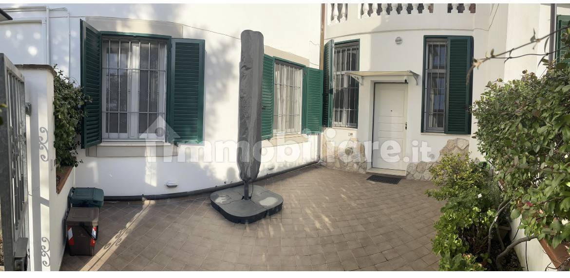 Quadrilocale via del Vigna 5, Sorgenti, Livorno