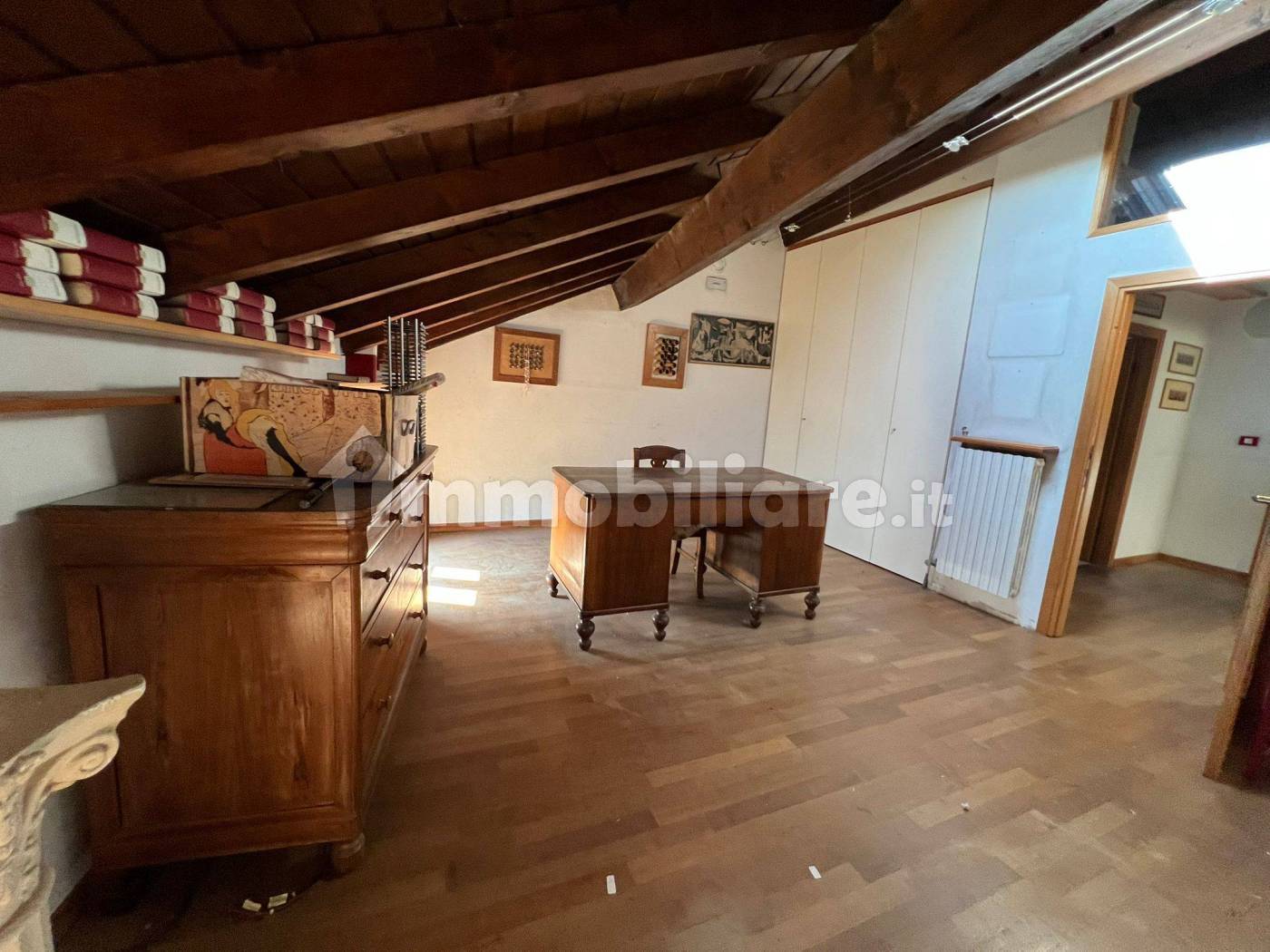 Trilocale vicolo Forno 7, Centro, Mantova