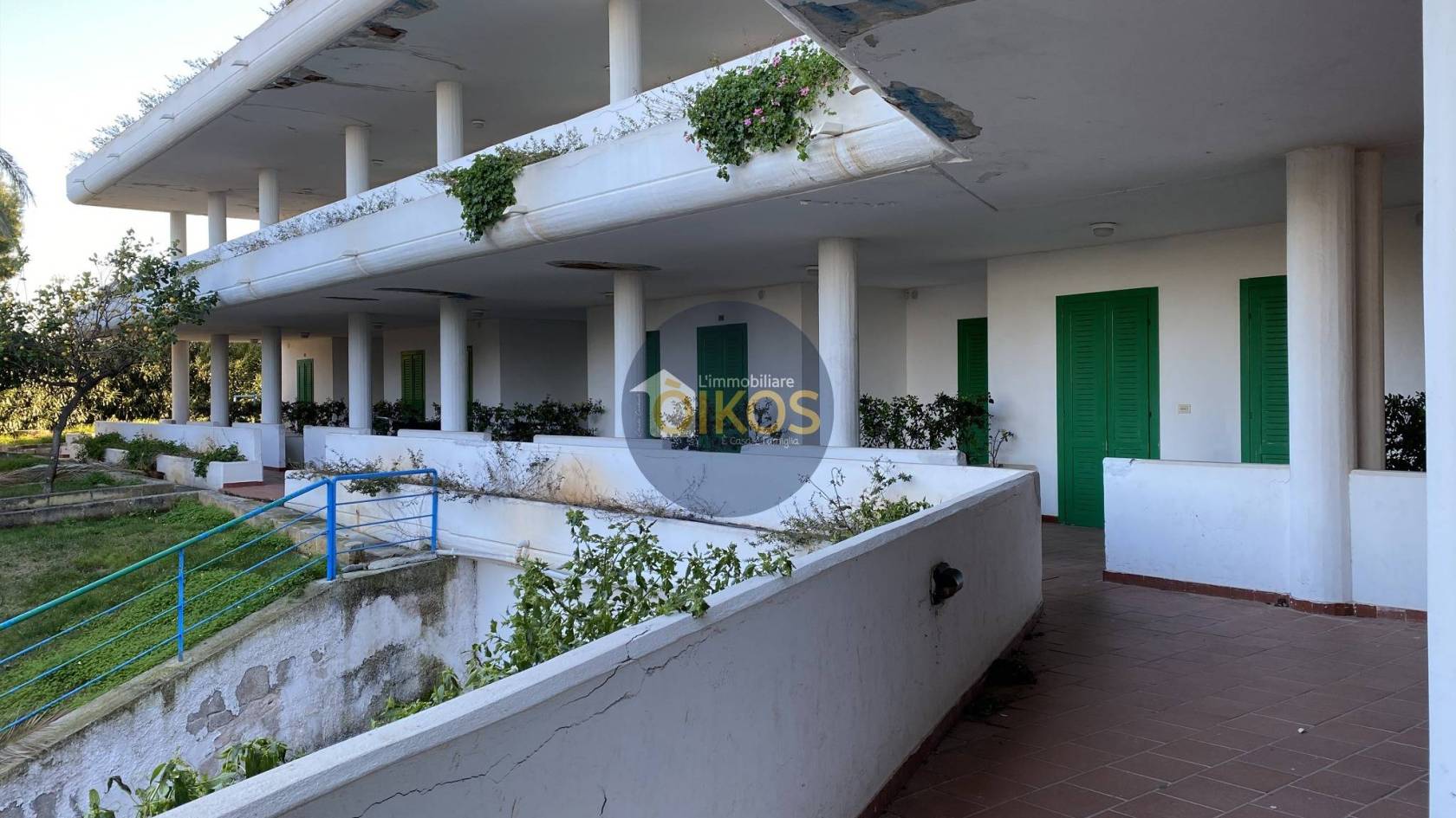 Trilocale viale Aldo Moro 6, Area Produttiva, Monopoli