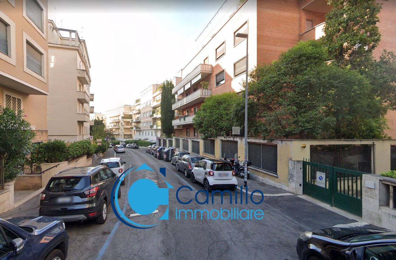 Appartamento via Archimede, Euclide, Roma