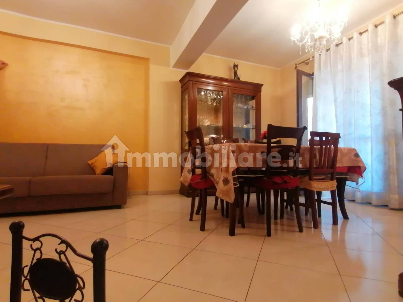 Quadrilocale via Sacro Cuore, Centro, Comiso