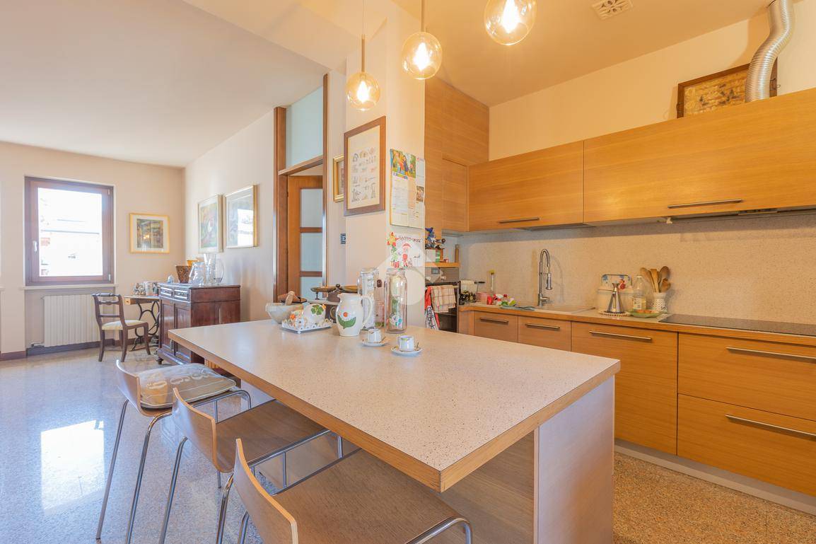 Appartamento viale Madonnina 1, Sant&#x27;Ambrogio Di Valpollicella, Sant&#x27;Ambrogio di Valpolicella