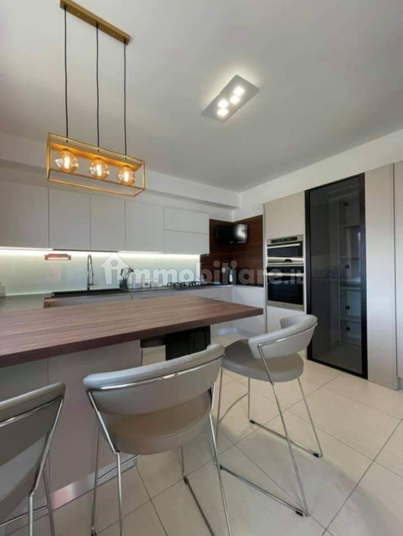 Quadrilocale via Don Giovanni Minzoni, Quattromiglia, Rende