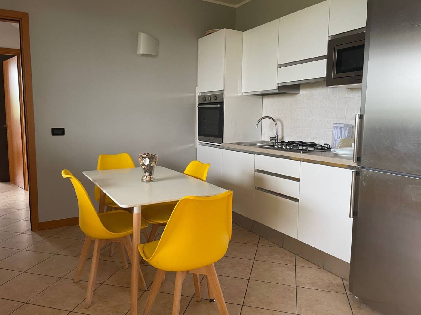 Bilocale piazza San Giorgio 20, San Giorgio Bigarello