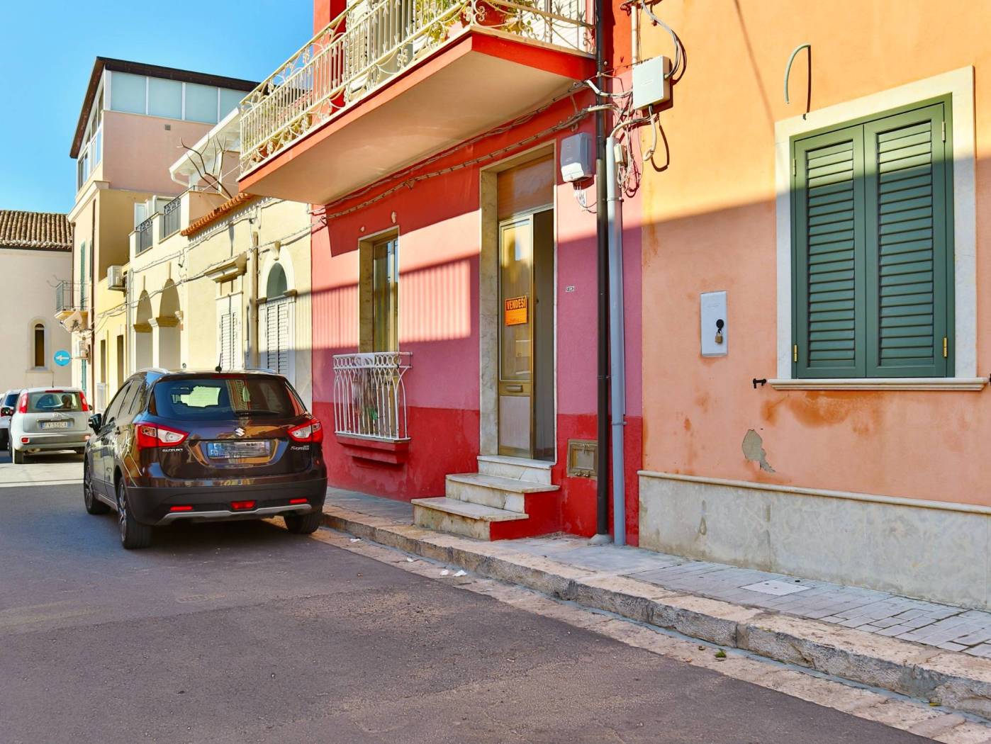 Quadrilocale via della Vittoria 9, Marina di Ragusa Centro, Ragusa