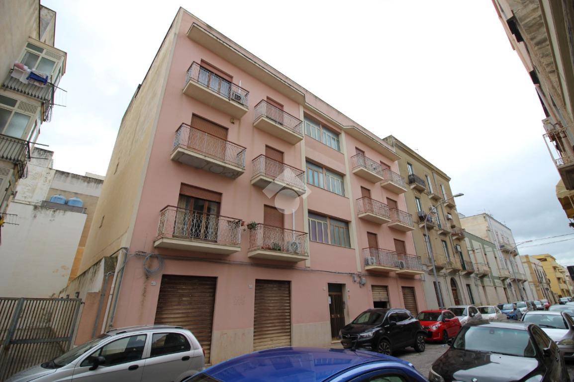 Quadrilocale via del Pesco 50, Centro, Trapani