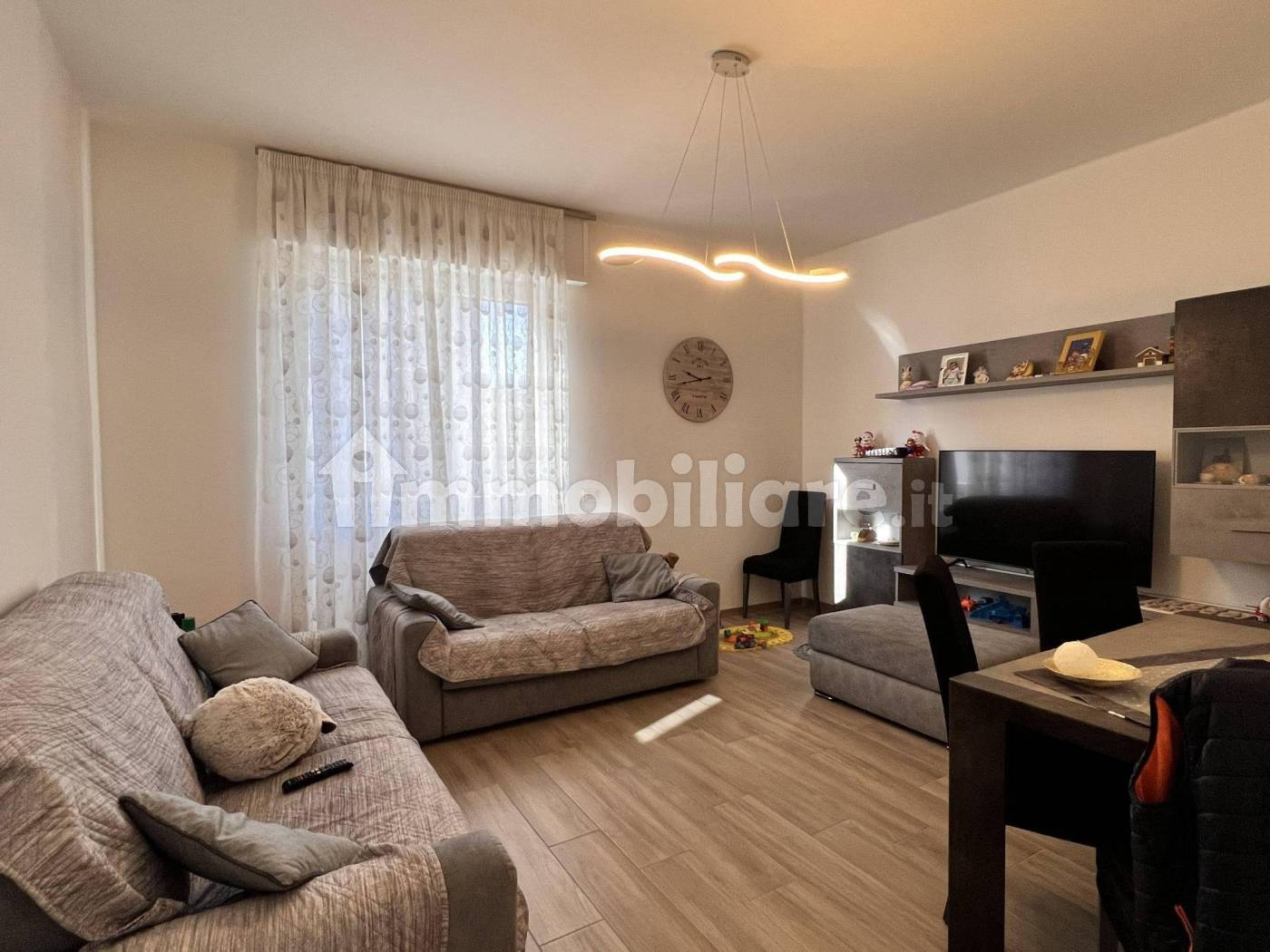 Quadrilocale via Dante 228, Via Dante, Cremona