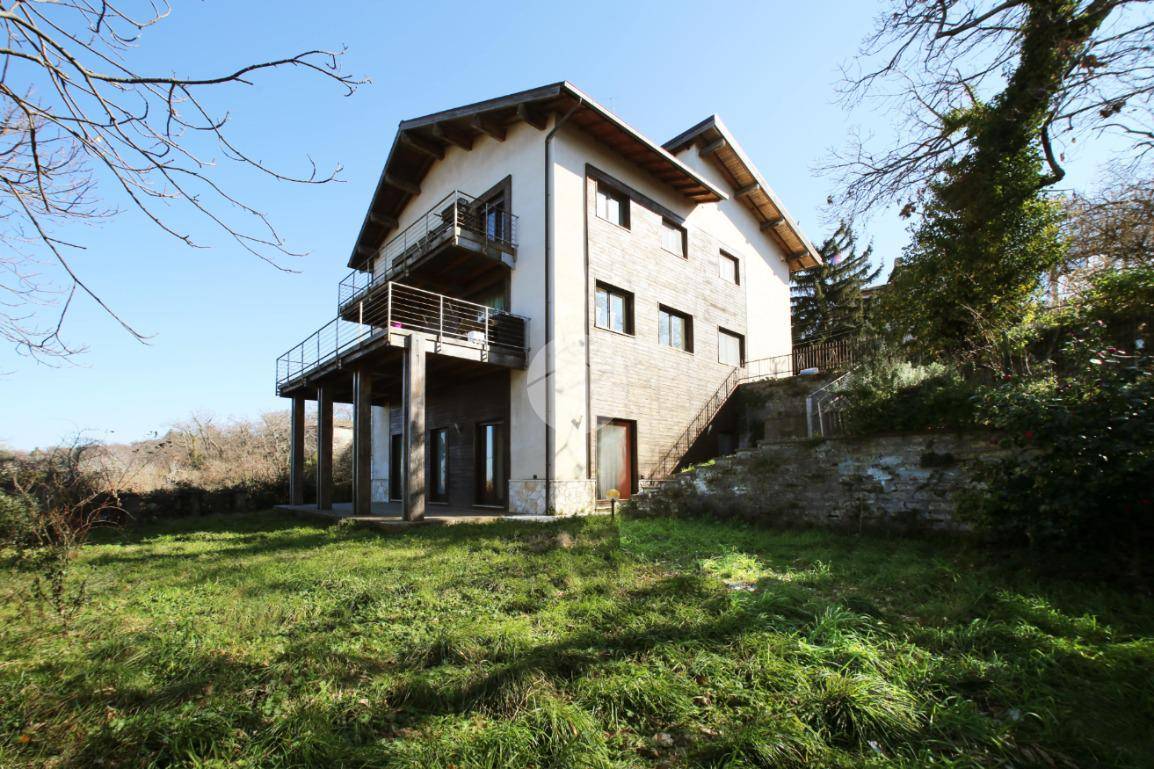 Trilocale Strada Erodiano 55, San Martino al Cimino - Tobia, Viterbo