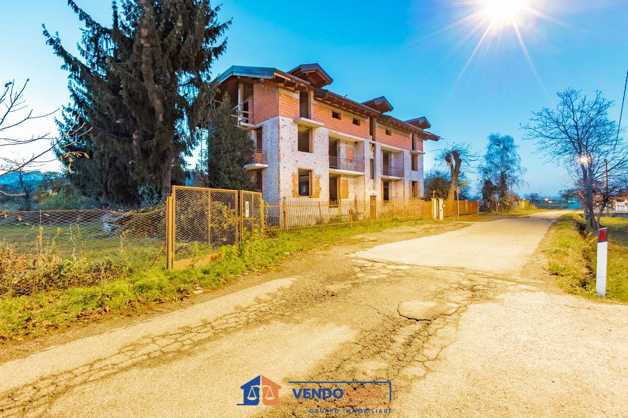 Palazzo - Edificio in Vendita