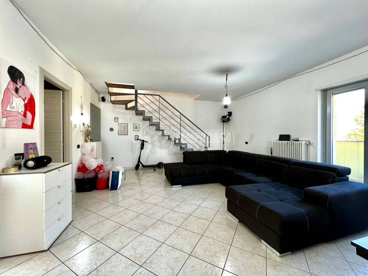 Trilocale via Fratelli Bronzetti, Belledo, Lecco