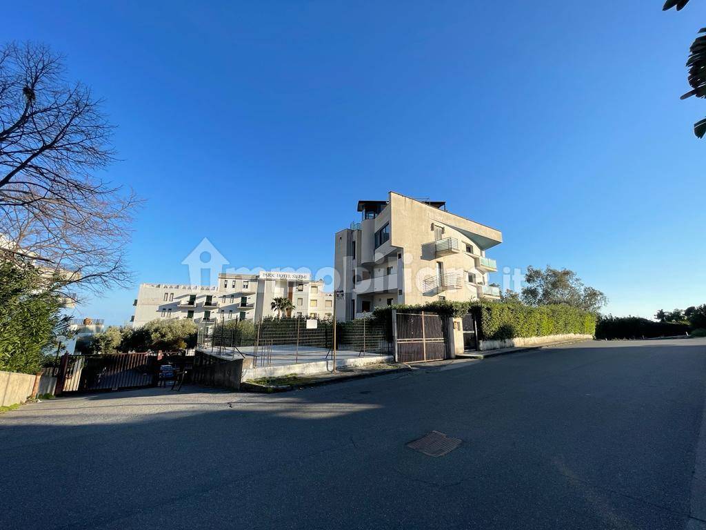 Monolocale via Sillemi, Letojanni