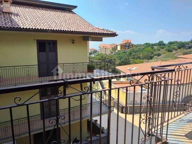 Trilocale via Marianna Magri, Belpasso