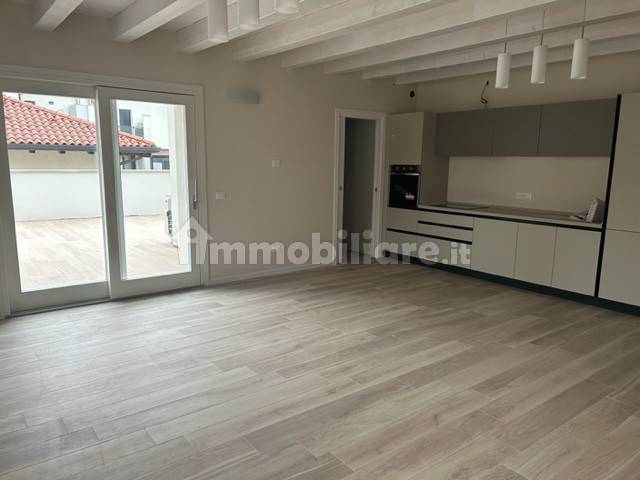 Quadrilocale via Marco Volpe, Volpe - Villalta, Udine