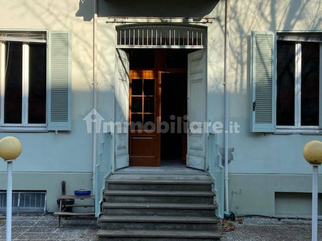 Appartamento ottimo stato, piano rialzato, Centro Storico, Parma