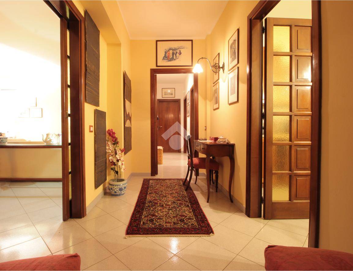 Quadrilocale via achille serpieri 10, Annunziata Bassa, Messina