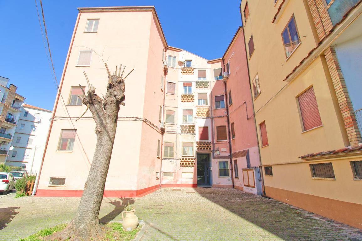 Quadrilocale via pescasseroli 1, Chieti Scalo, Chieti