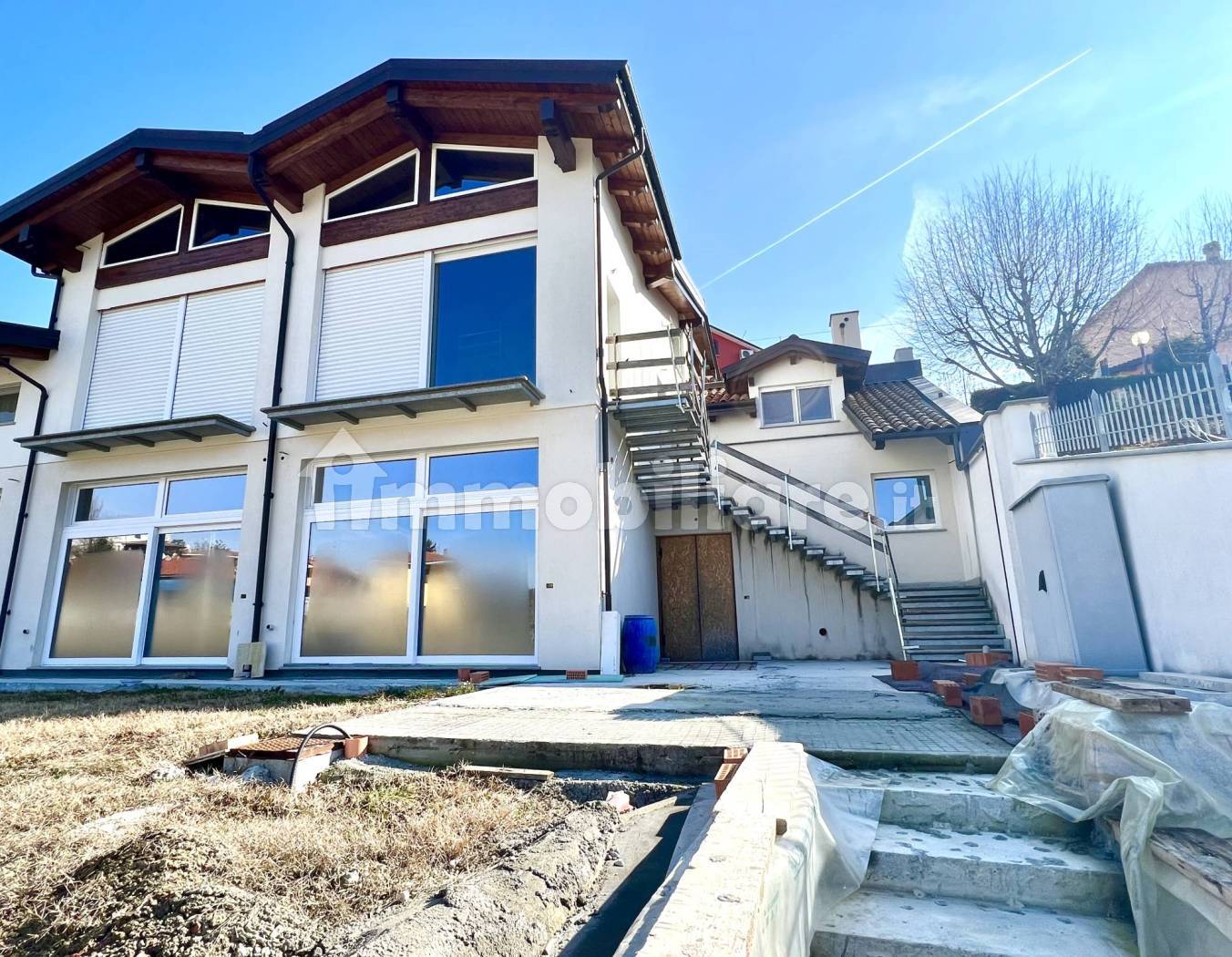 Villa bifamiliare frazione Valdozza, Monticello d&#x27;Alba