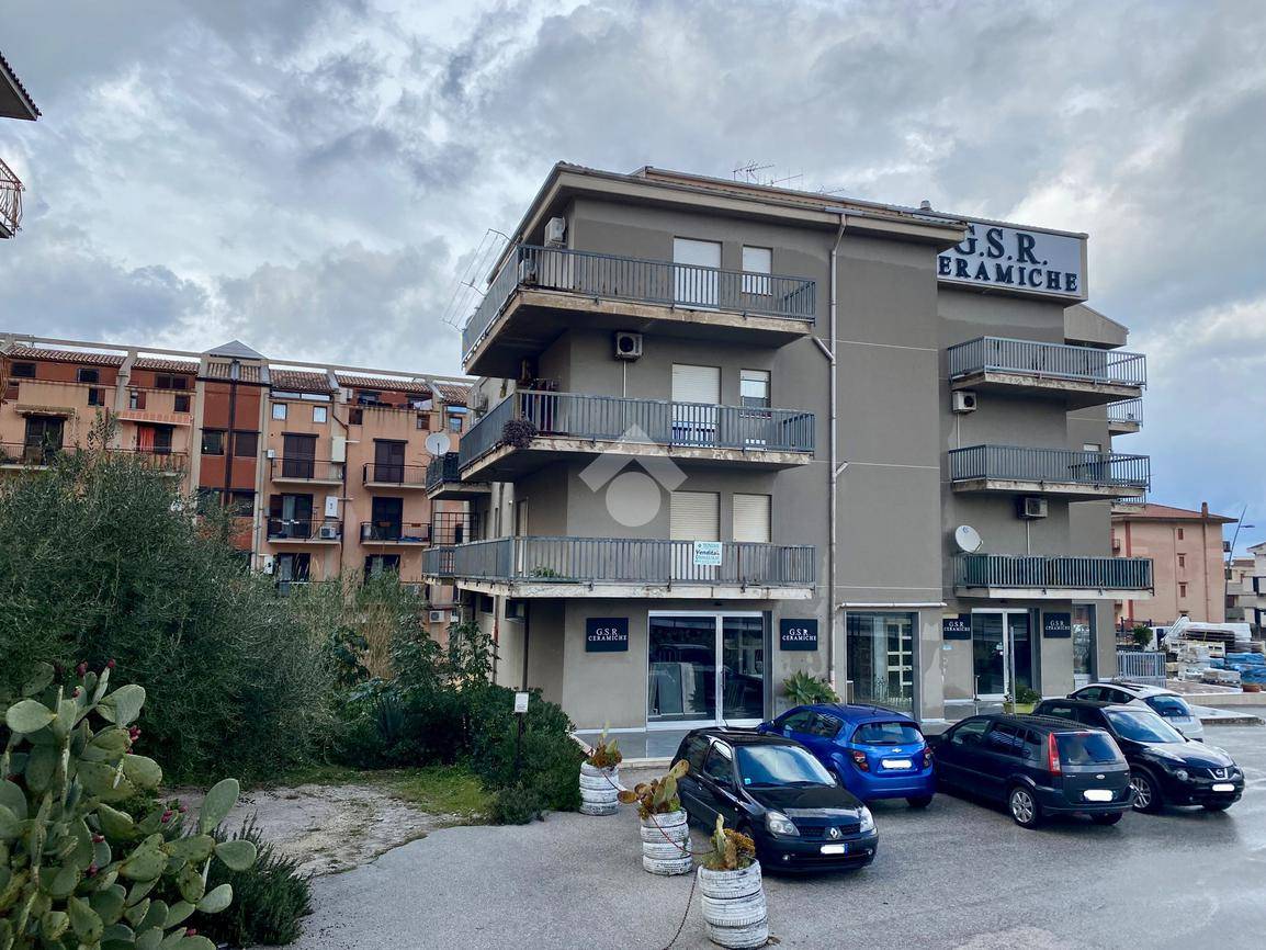 Trilocale viale Leonardo da Vinci 16, Centro, Castellammare del Golfo