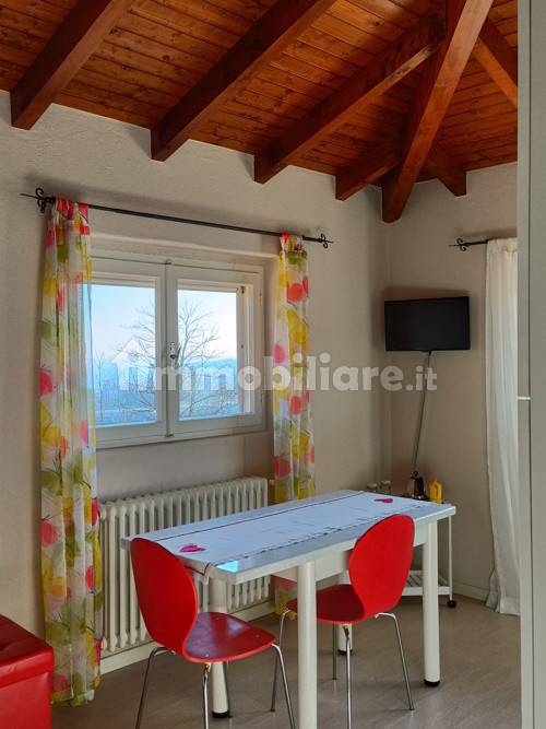 Vendita Villa unifamiliare in Case Sparse Campiglia 13 Nebbiuno. Ottimo ...