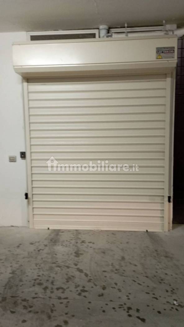 Garage - Box in Vendita
