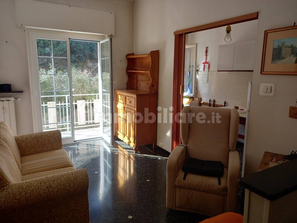 Trilocale via Antonio Burlando, Staglieno, Genova