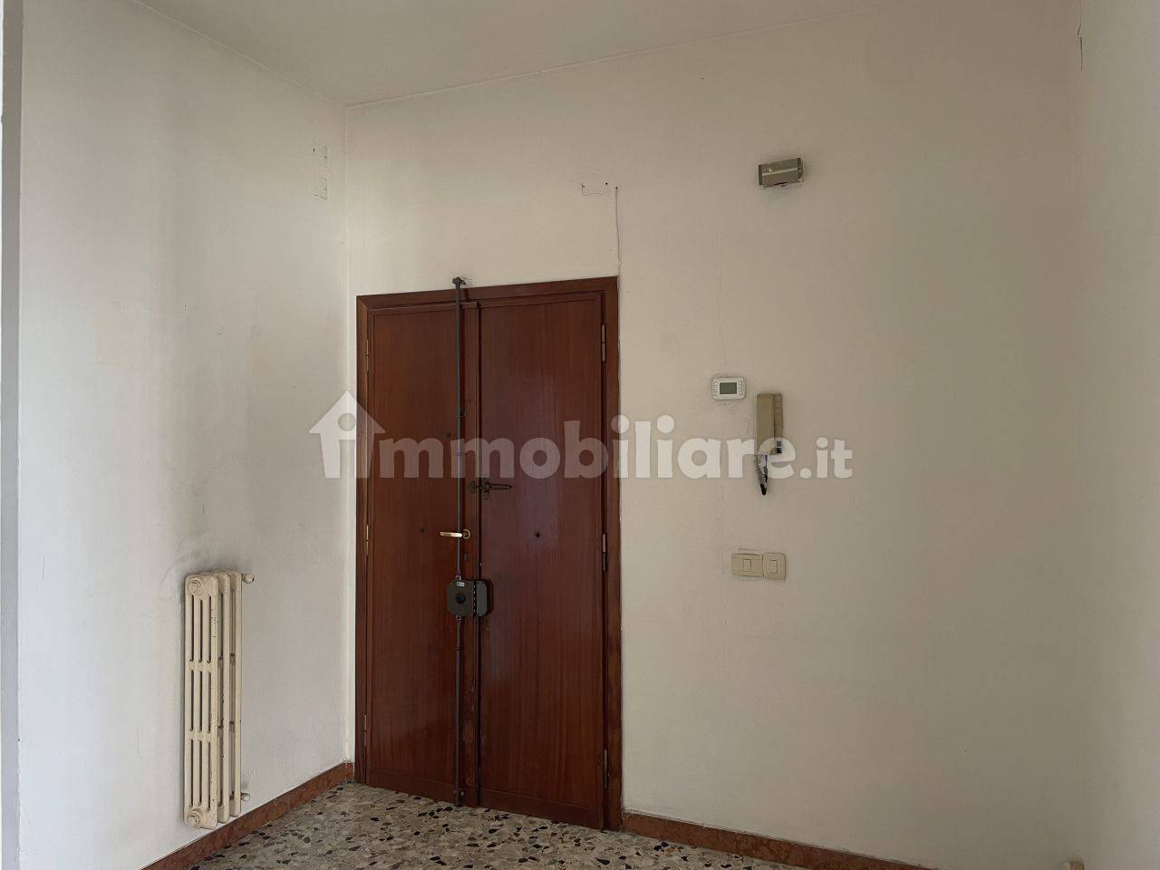 Quadrilocale via Giulio Cesare Angolo via Telamonio, Stazione - Via Roma, Grosseto