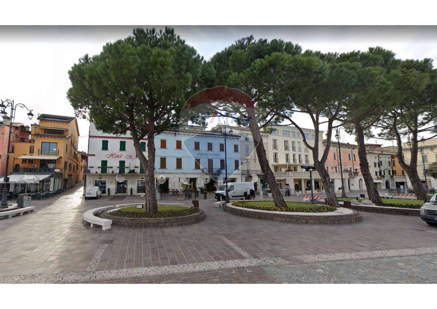 Negozio - Locale commerciale in Vendita