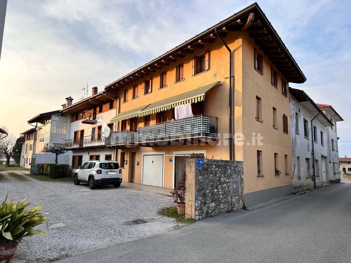 Trilocale via Sopracastello 68, Centro, San Daniele del Friuli