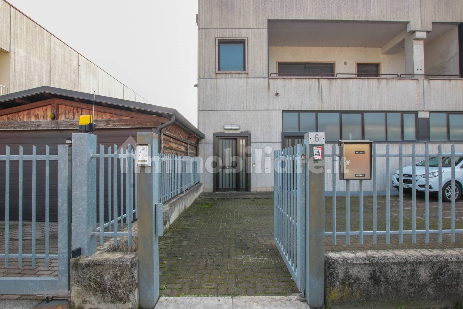 Laboratorio in Vendita