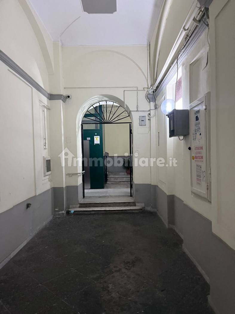 Appartamento via Raffaele Conforti 10, Mercato, Napoli
